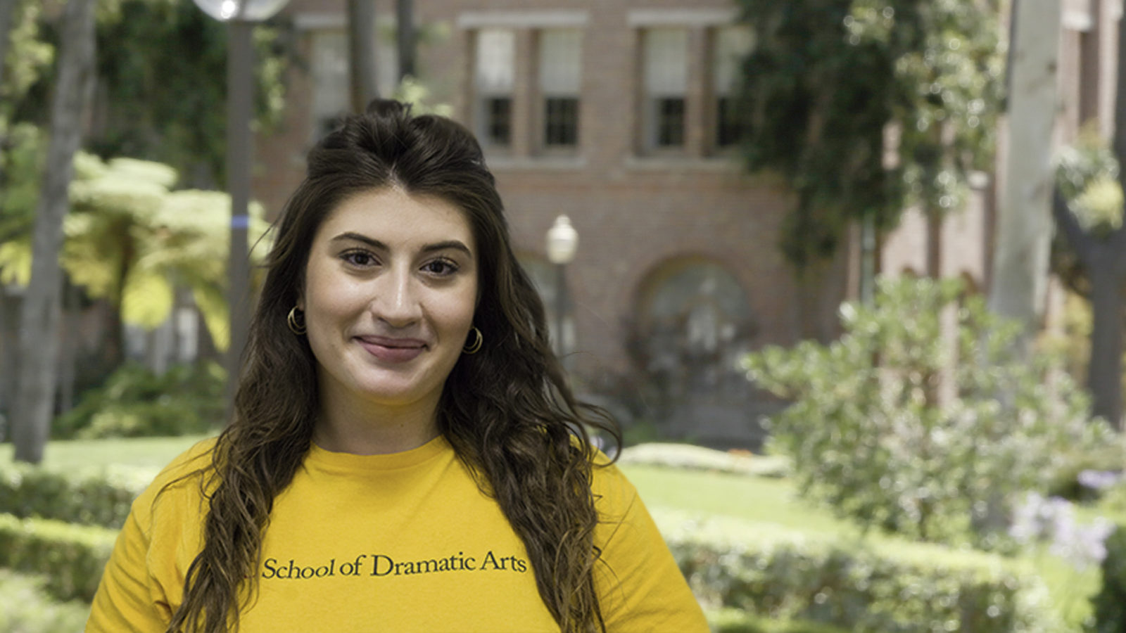 Student Q&A: Antoinette Ricchio BA ’20 · School of Dramatic Arts · USC